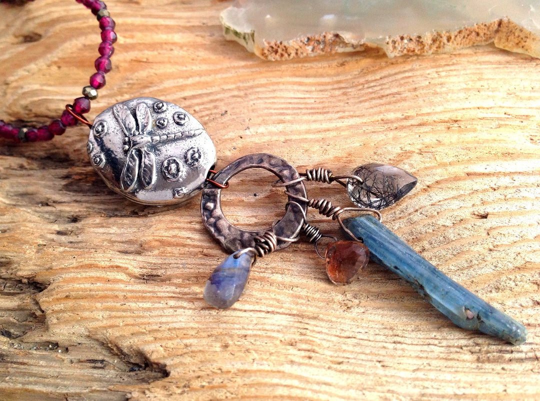 245-Green Girl Studios Dragonfly Pebble – GreenGirlStudios